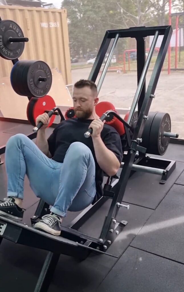 Hack Squat 40 Degree - PHOENIX STRENGTH